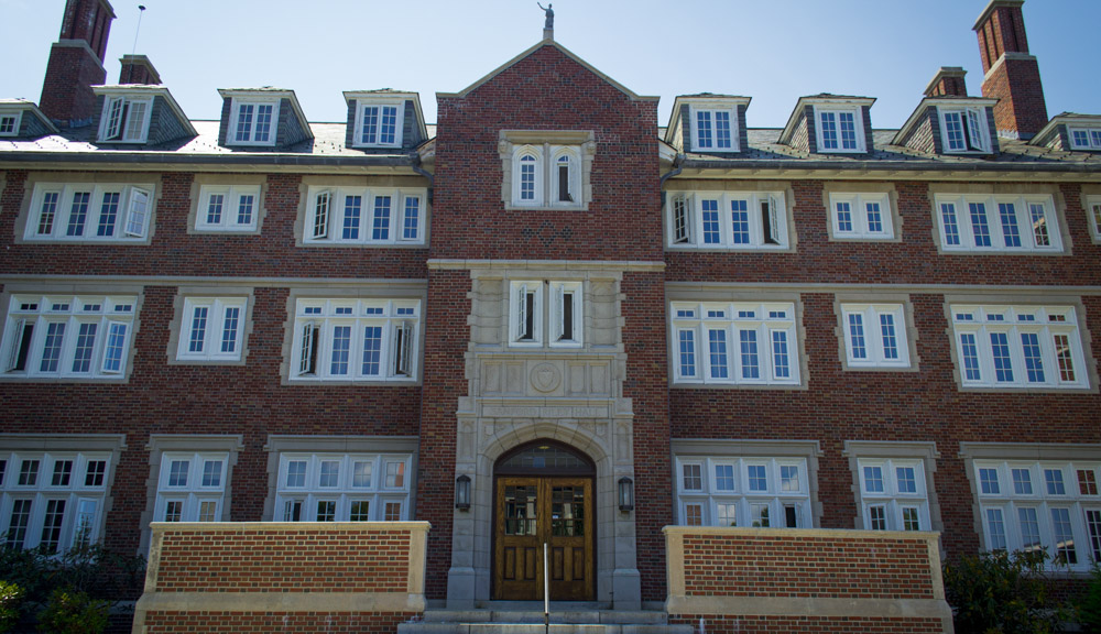 Living On Campus | Housing & Dining | The Student Experience | WPI