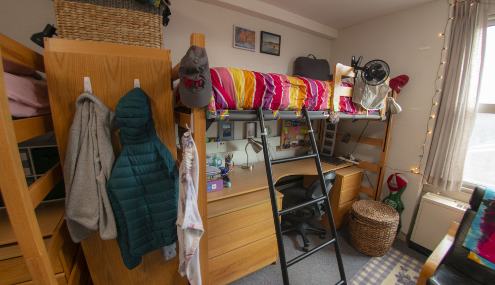 Daniels Hall | Locations | About | WPI