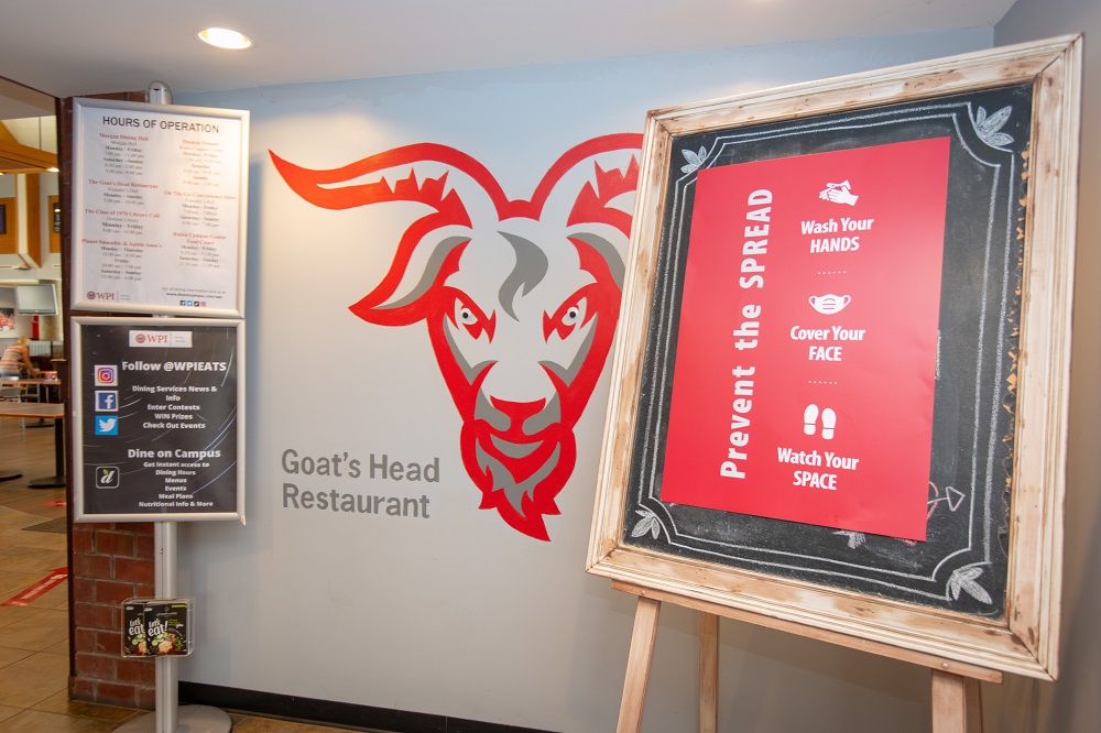 Campus Dining Options Increased to Handle Distancing, Safety Protocols