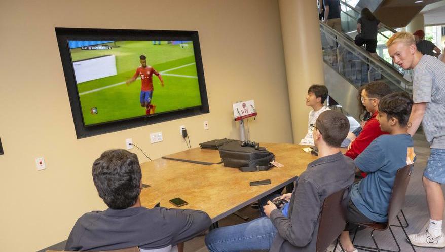 The Month in Photos: August 2022 | News | WPI