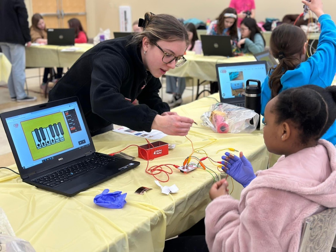 National Engineers Week at WPI: Teradyne Supports STEM Outreach ...