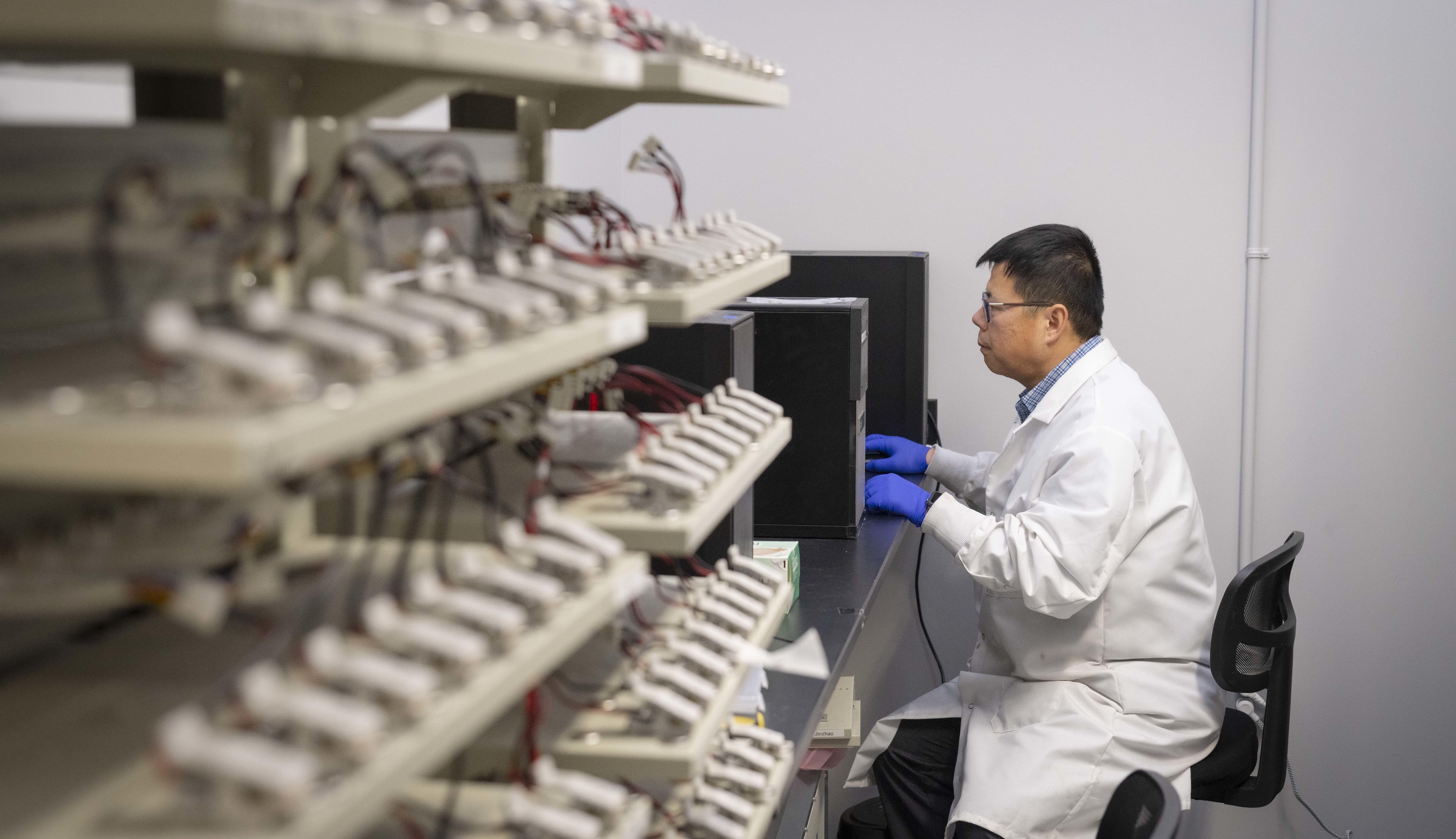 WPI Researchers Pioneer Advances to Make Next-Generation Lithium ...